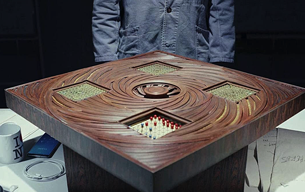 影評-《峰迴路轉》&《峰迴路轉：抽絲剝繭》：誰說完美的偵探推理電影不存在？ | 艾瑞克ERiC | HKESE